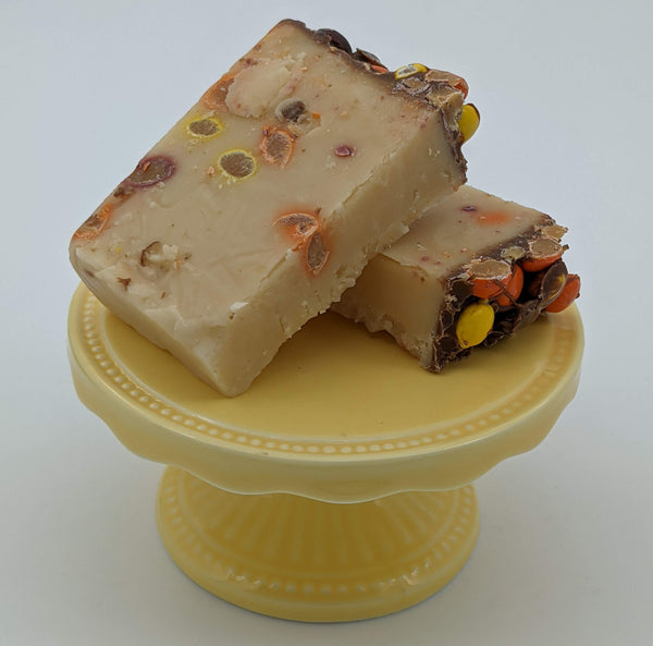 Fudge: Reece's Pieces - Nigh's Sweet Shop